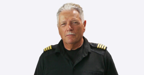 Nehme Flugunterricht und lerne das Fliegen.